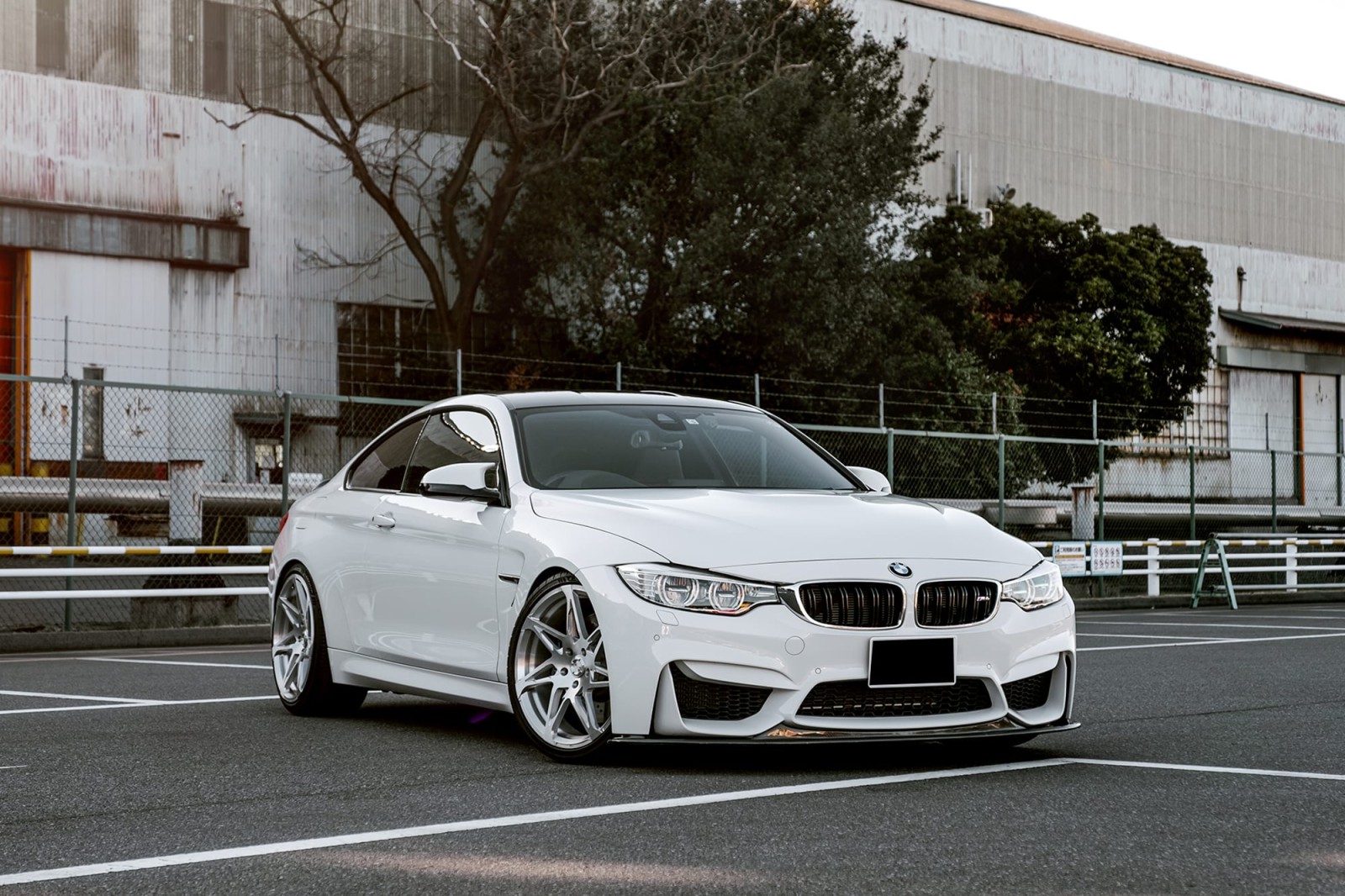 Lexani Performance Tire | Lexani Performance Tires - Media Gallery